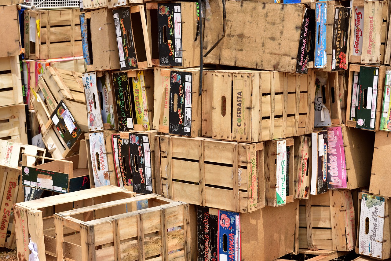 Quality Crate Boxes for Sale in Dubai | Valuer UAE